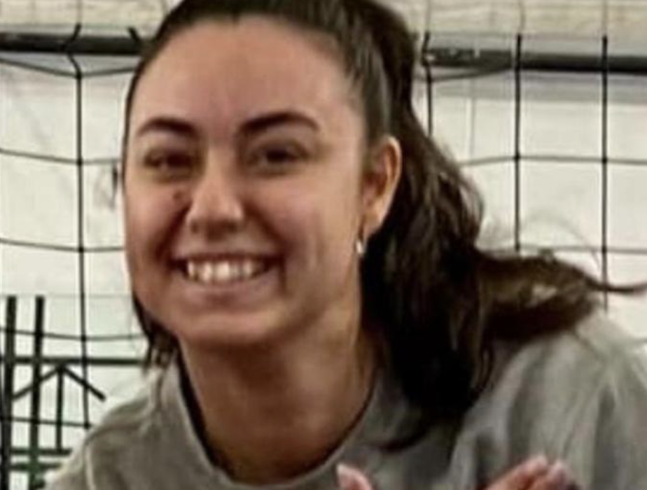 Niente da fare per Alessia Intiso, l'allenatrice 23enne di Cava Manara ...