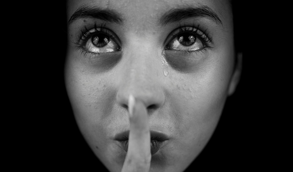 “Supereroi. Proteggiamo i bambini insieme”, a Pavia una mostra che racconta il contrasto alla ...